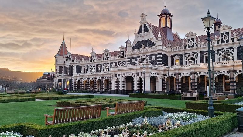 The World's 36 Most Stunning Train Stations You Must Visit