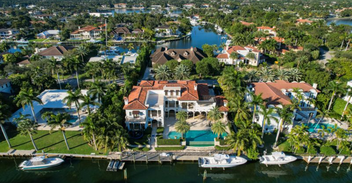 I've Lived In Miami For Years. Here Are 8 Neighborhoods Worth Visiting ...