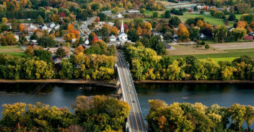 The Heart Of New England Holds A Breathtaking Massachusetts Valley ...