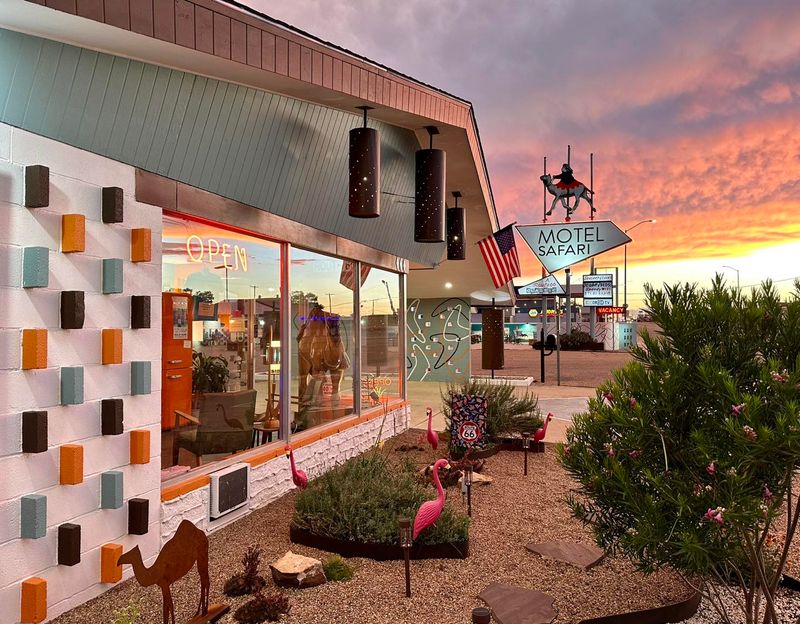 15 Classic Motels Along Route 66 That Feel Like A Step Back In Time