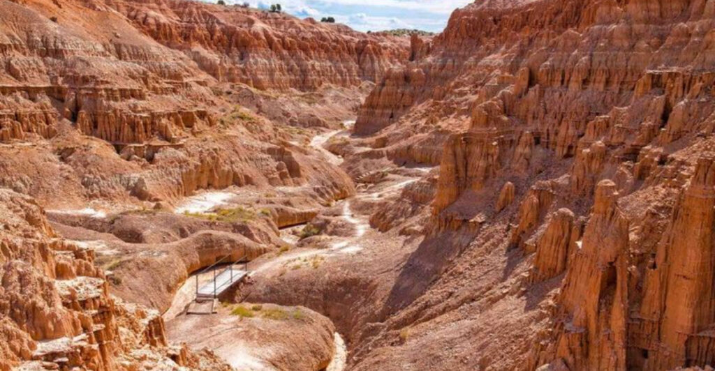 17 Hidden Canyon Trails Across The U.S. That You Can Actually Access
